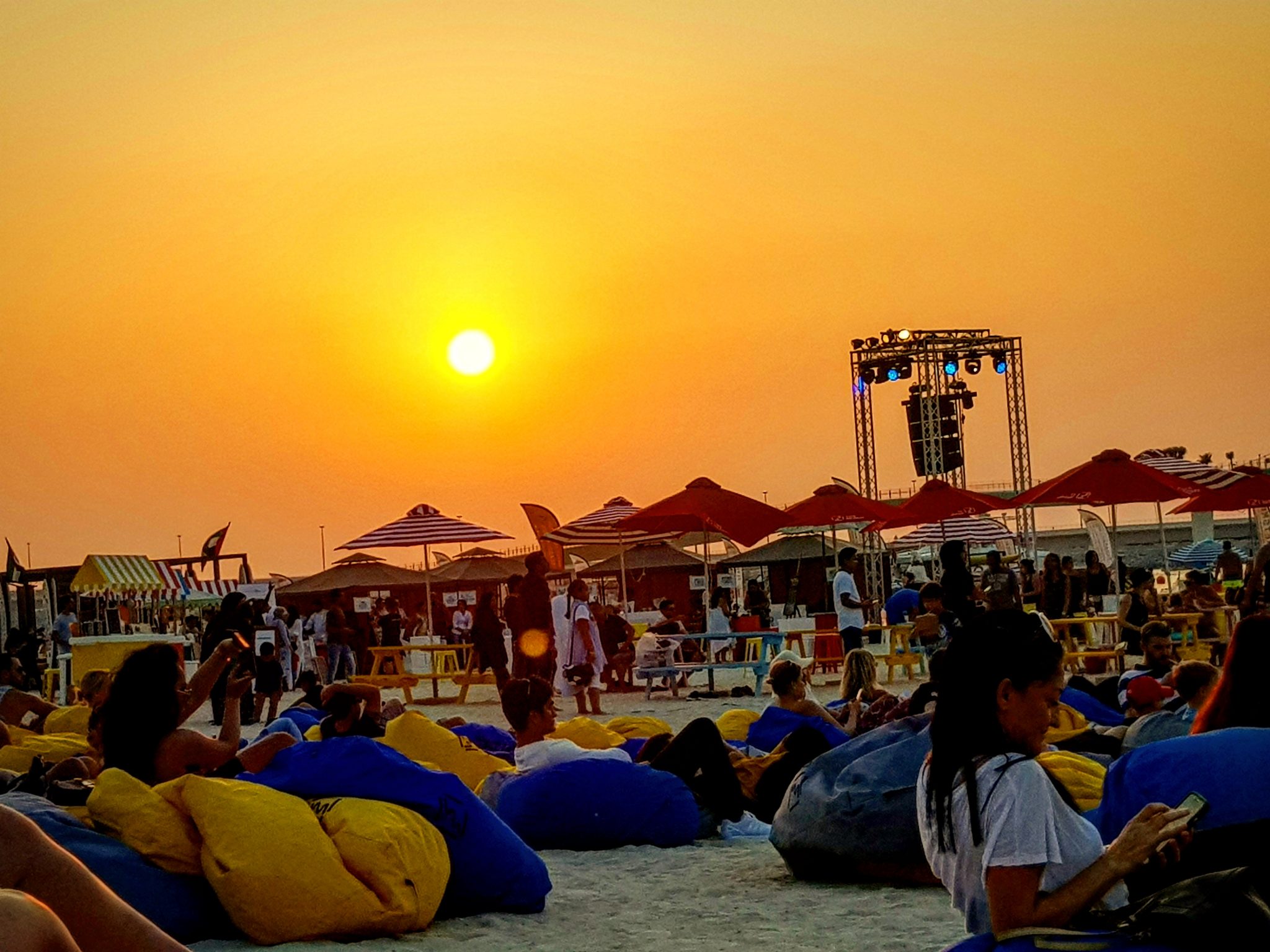 JBR Beach Activities Dubai – Most Popular Hangout of Dubai – Travel ...